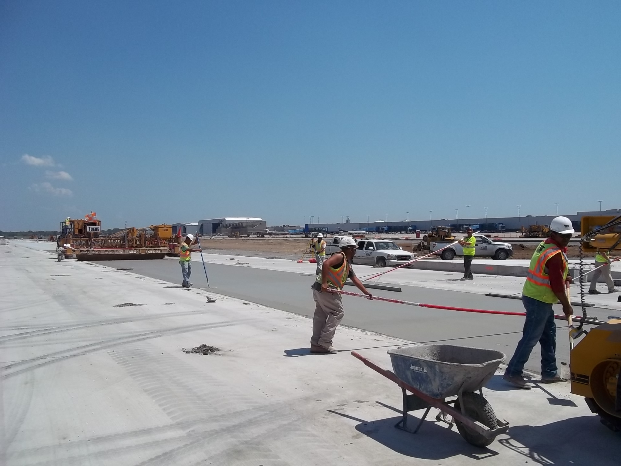 Paving Department - Toebe Construction